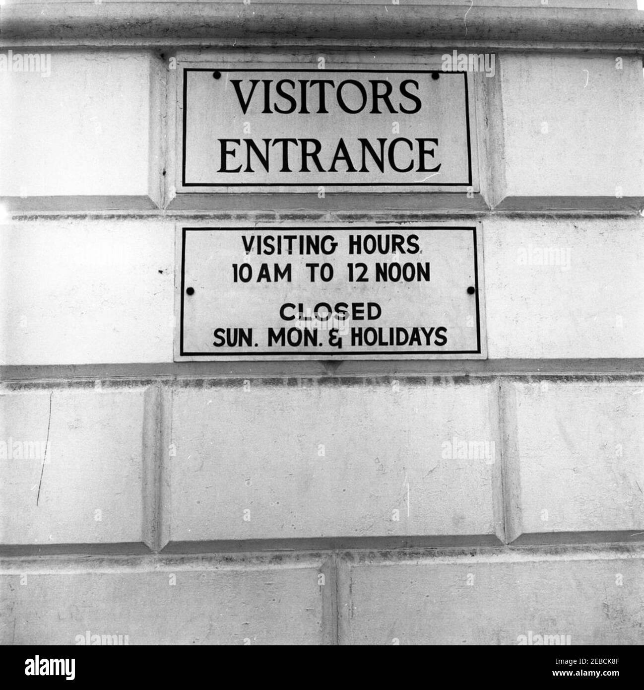 Visiting hours hi-res stock photography and images - Alamy