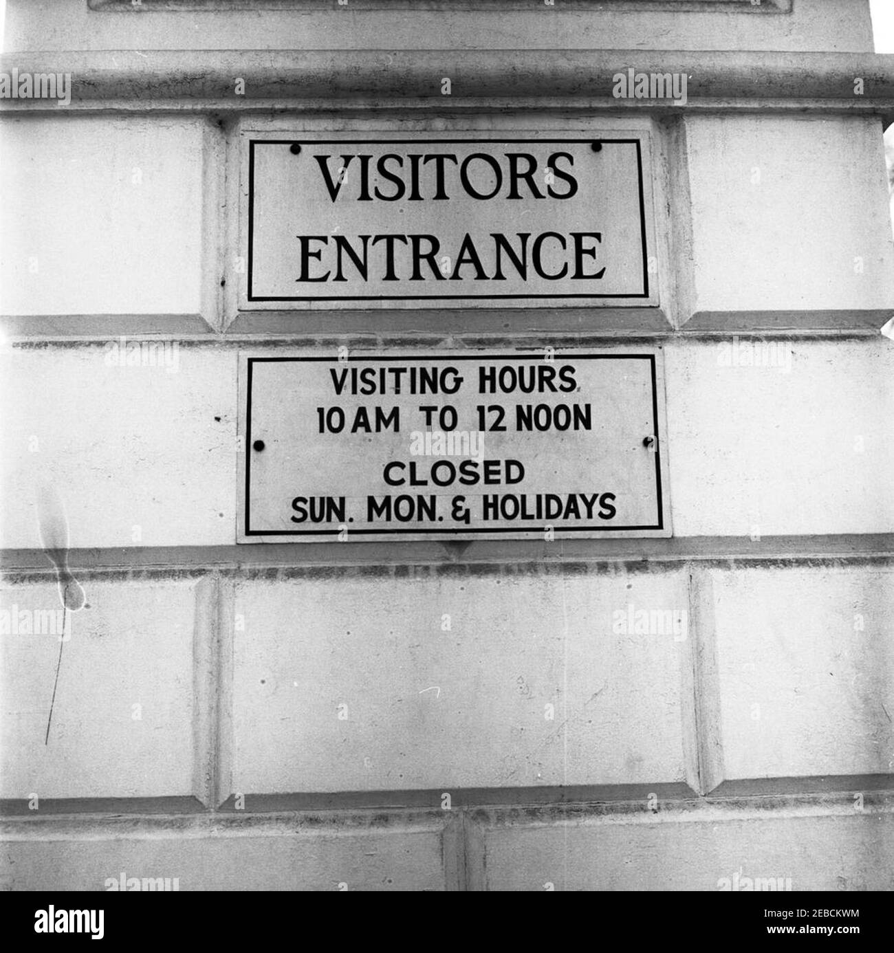 Visiting hours hi-res stock photography and images - Alamy