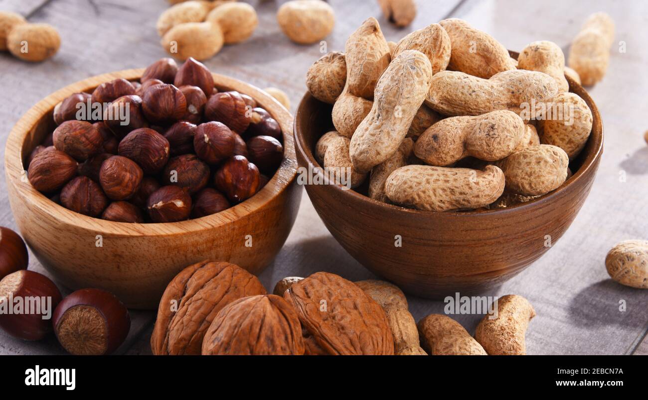 Two hazelnuts hi-res stock photography and images - Alamy