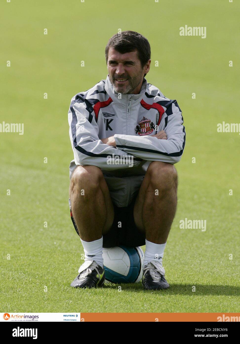 Roy keane sunderland training hi-res stock photography and images - Alamy