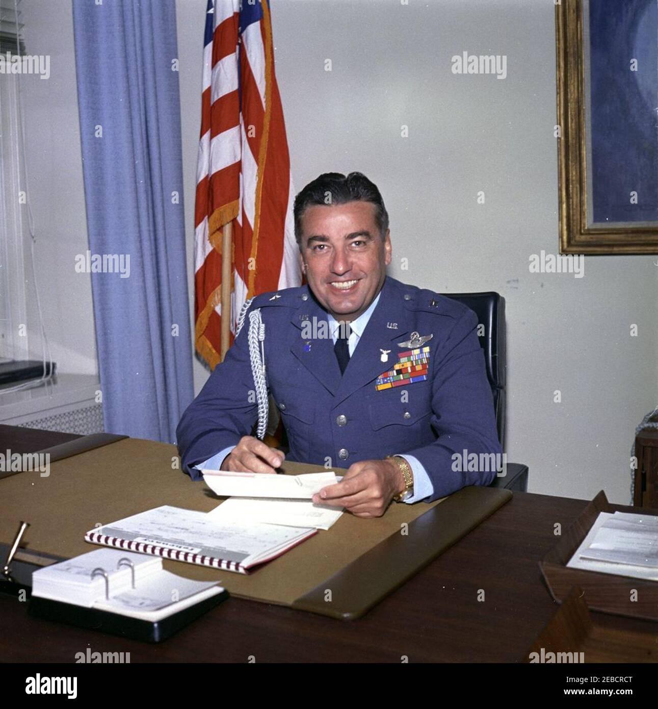 General godfrey t mchugh hi-res stock photography and images - Alamy