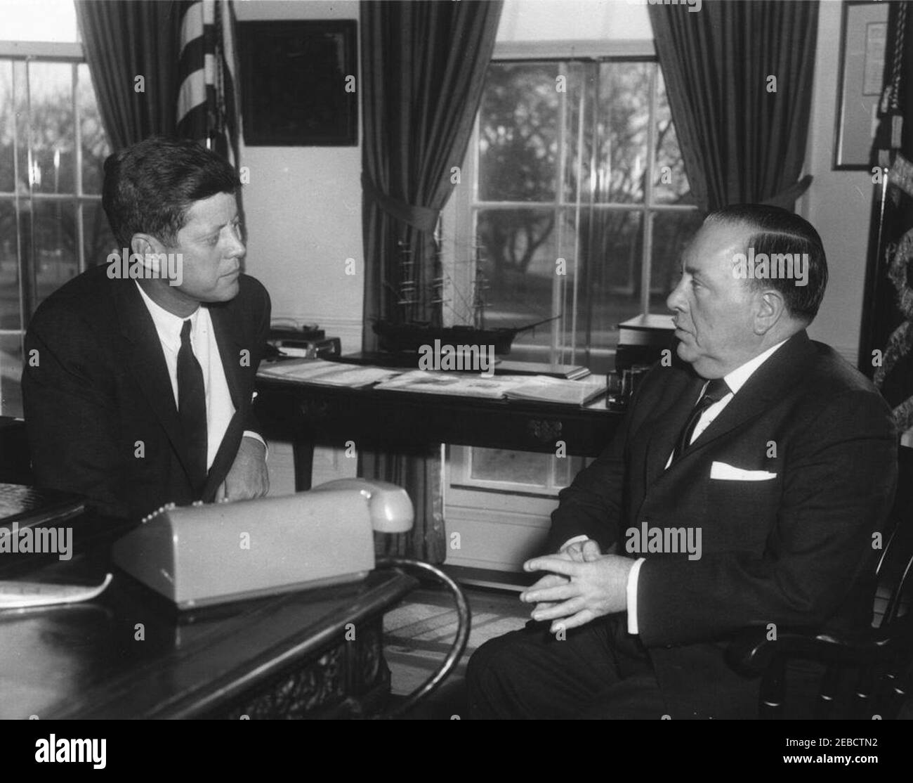 Meeting with Richard Daley, Mayor of Chicago. President John F. Kennedy ...