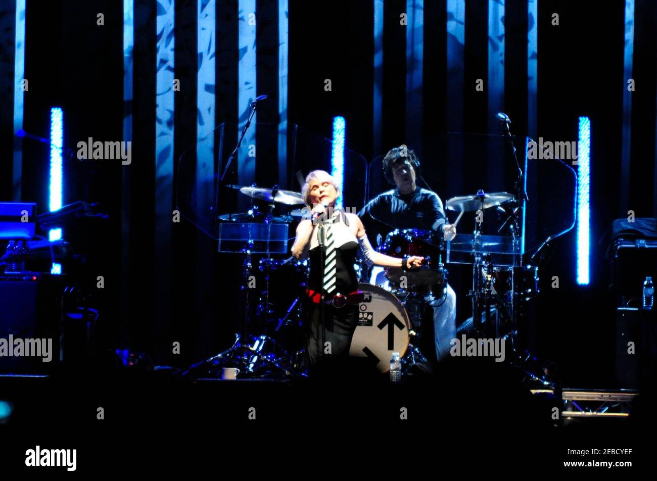 Debbie Harry & Blondie Performing Live Liverpool 2008 Stock Photo - Alamy