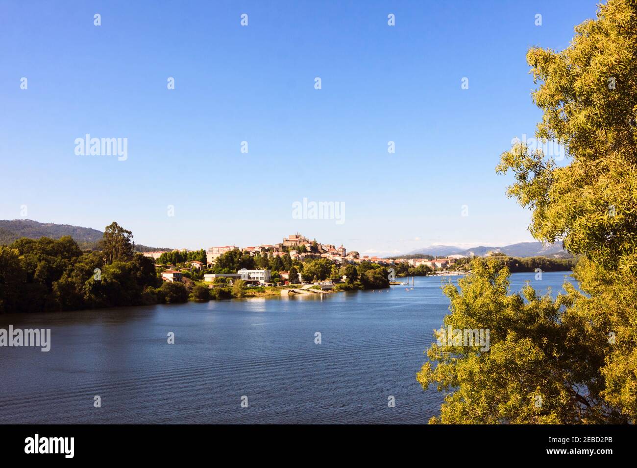 Valenca, Portugal : Valença's fortress as seen from Spain across the ...