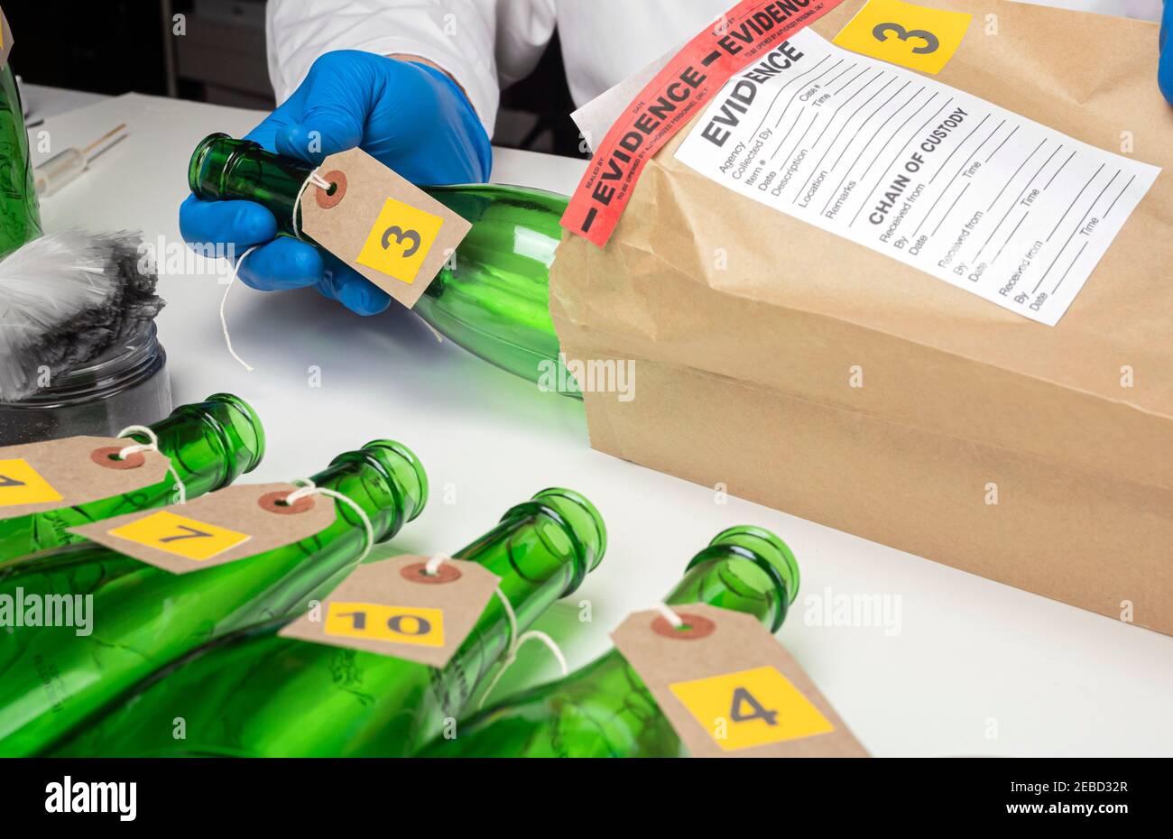 Trace evidence bottle hi-res stock photography and images - Alamy