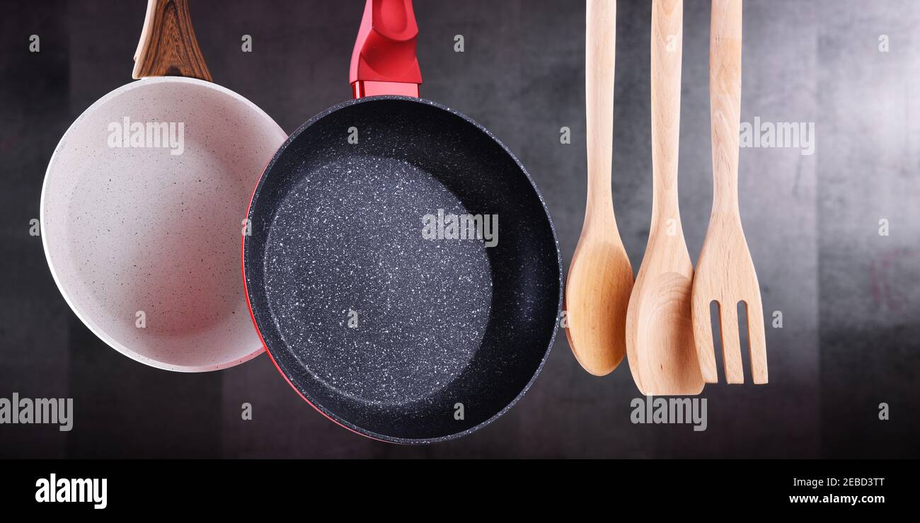 Washed kitchen utensils hi-res stock photography and images - Alamy