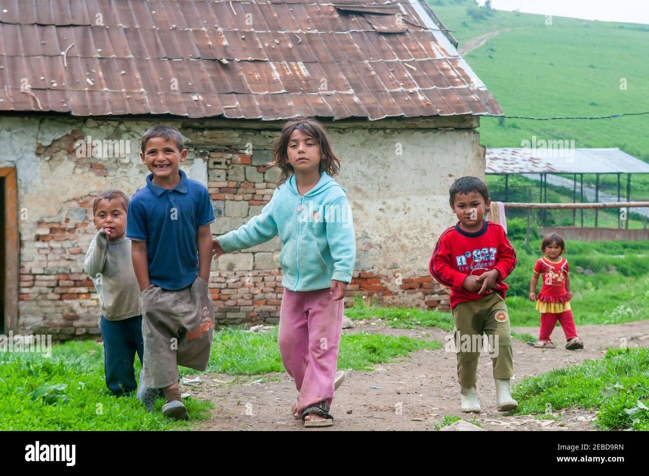 People living in miserable poverty hi-res stock photography and images ...