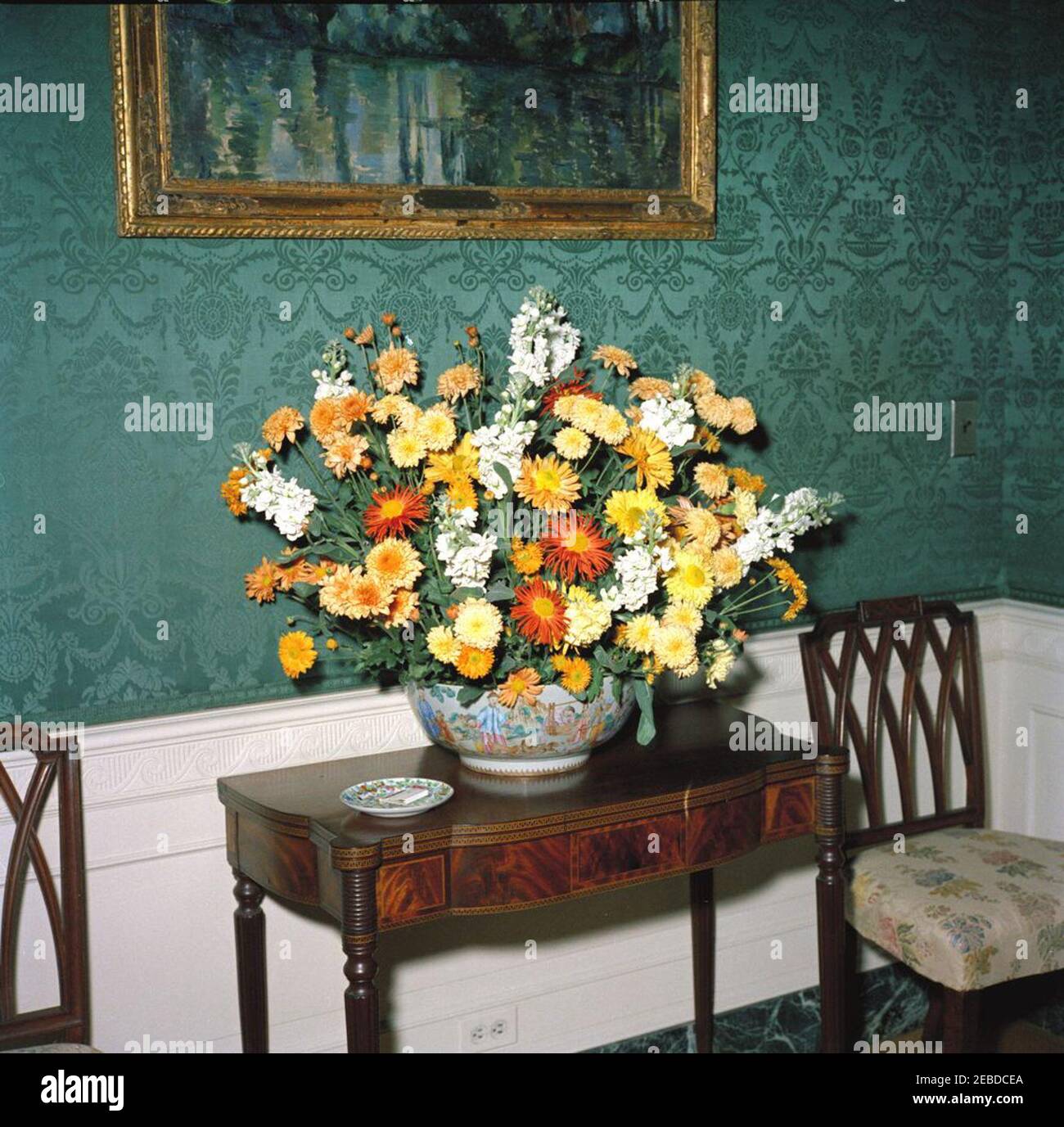 Dinner in honor of Jawaharlal Nehru, Prime Minister of India (flower ...