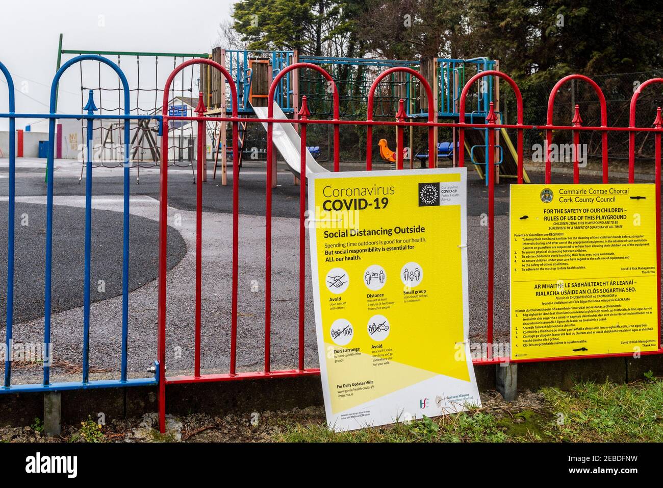 Signs hi-res stock photography and images - Alamy