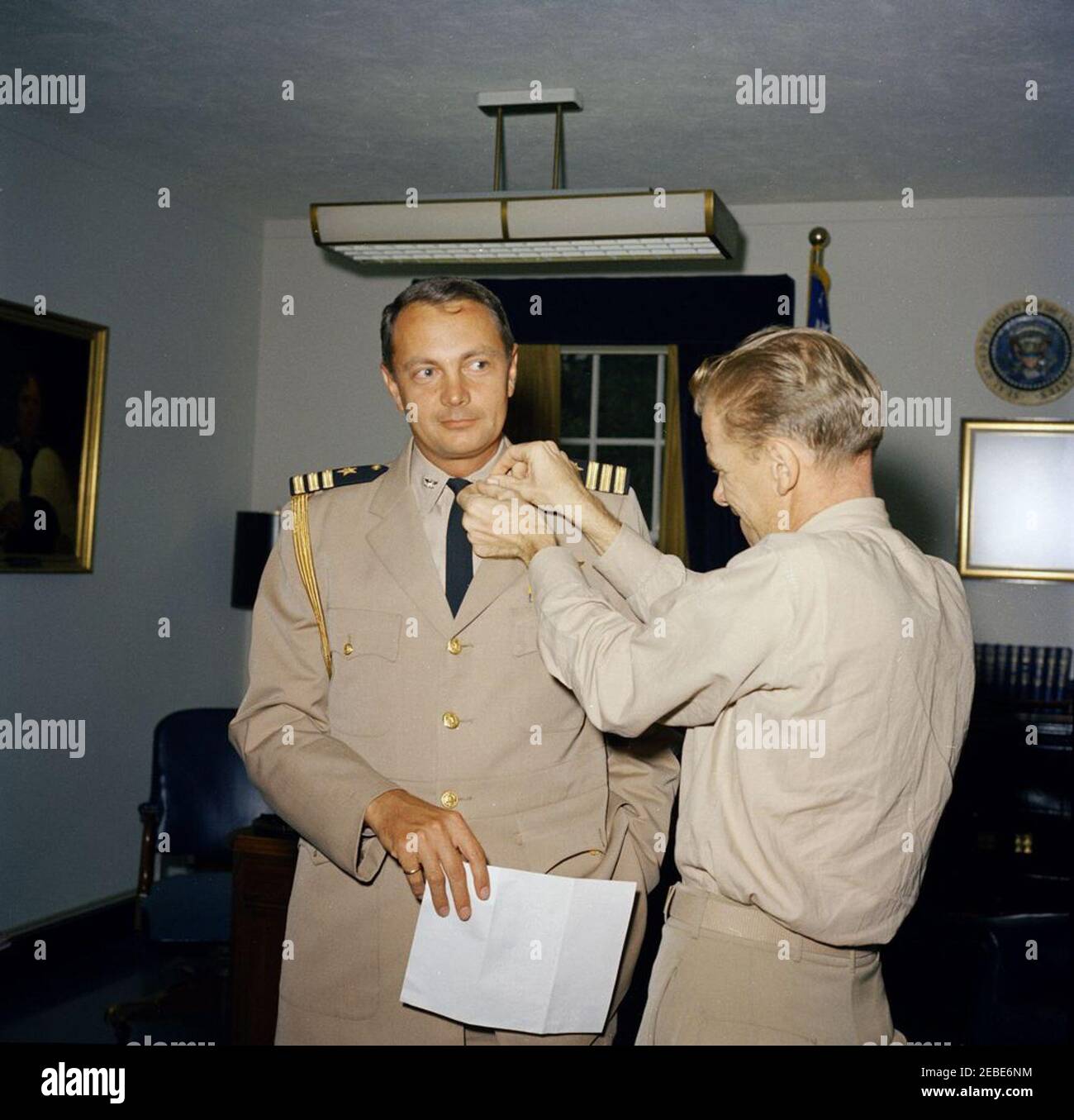 Shepard paper hi-res stock photography and images - Alamy