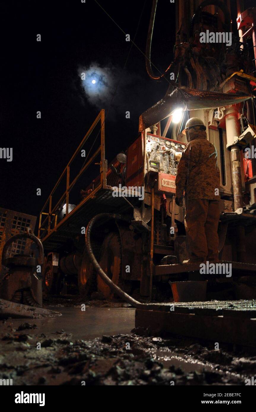 NMCB 25 Kabul water well operations 140413 Stock Photo - Alamy