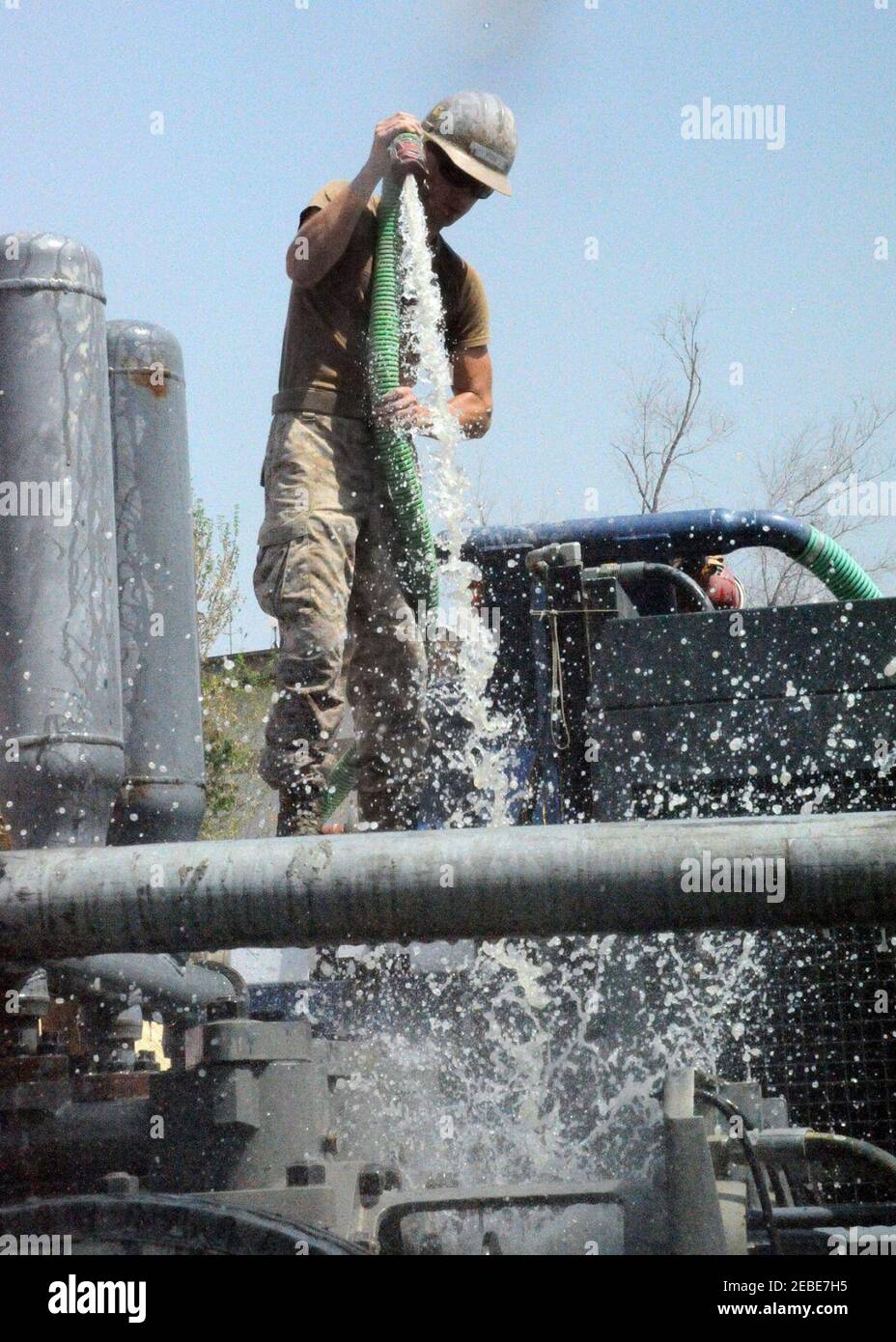 New kabul compound hi-res stock photography and images - Alamy