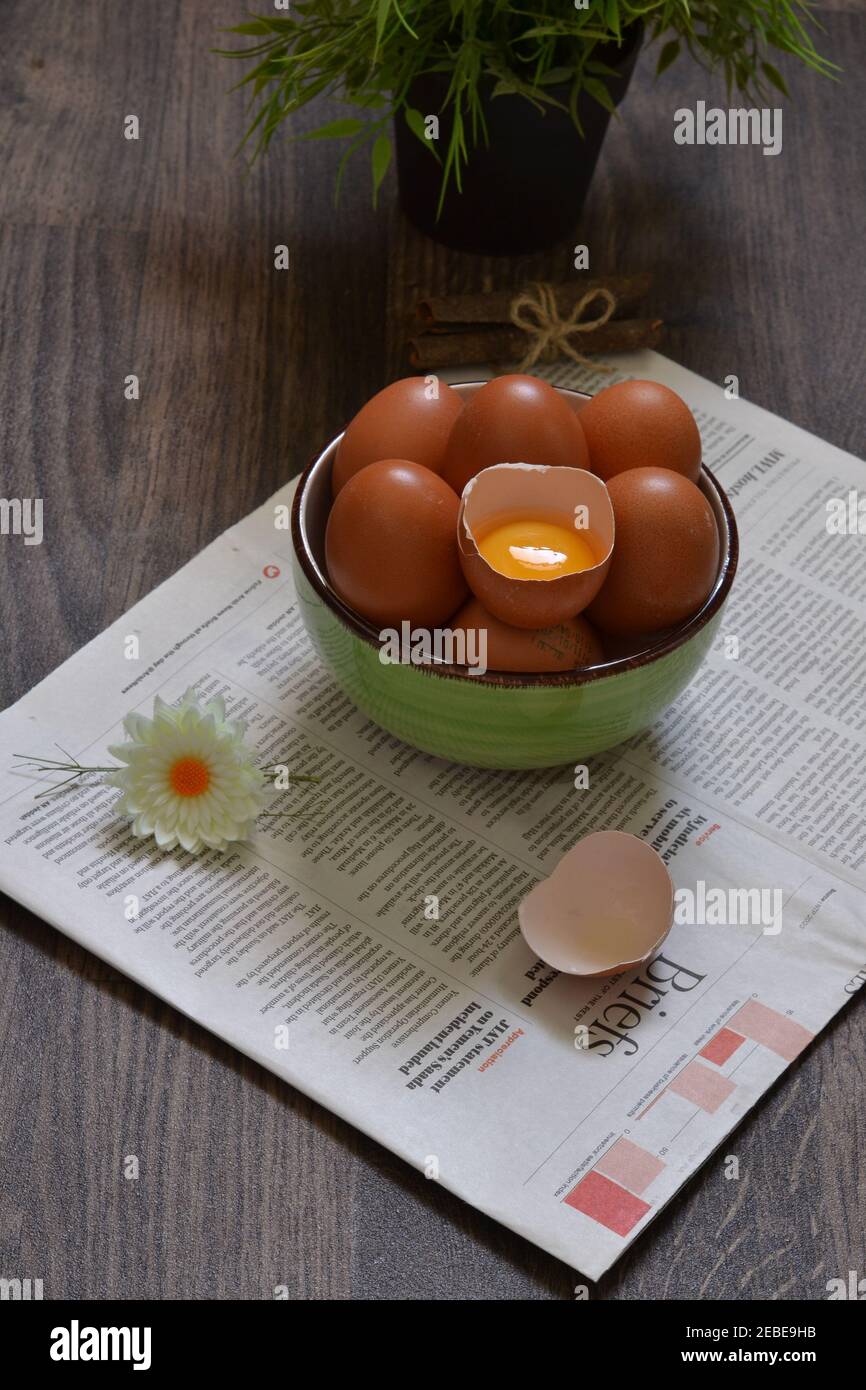 Take eggs hi-res stock photography and images - Alamy