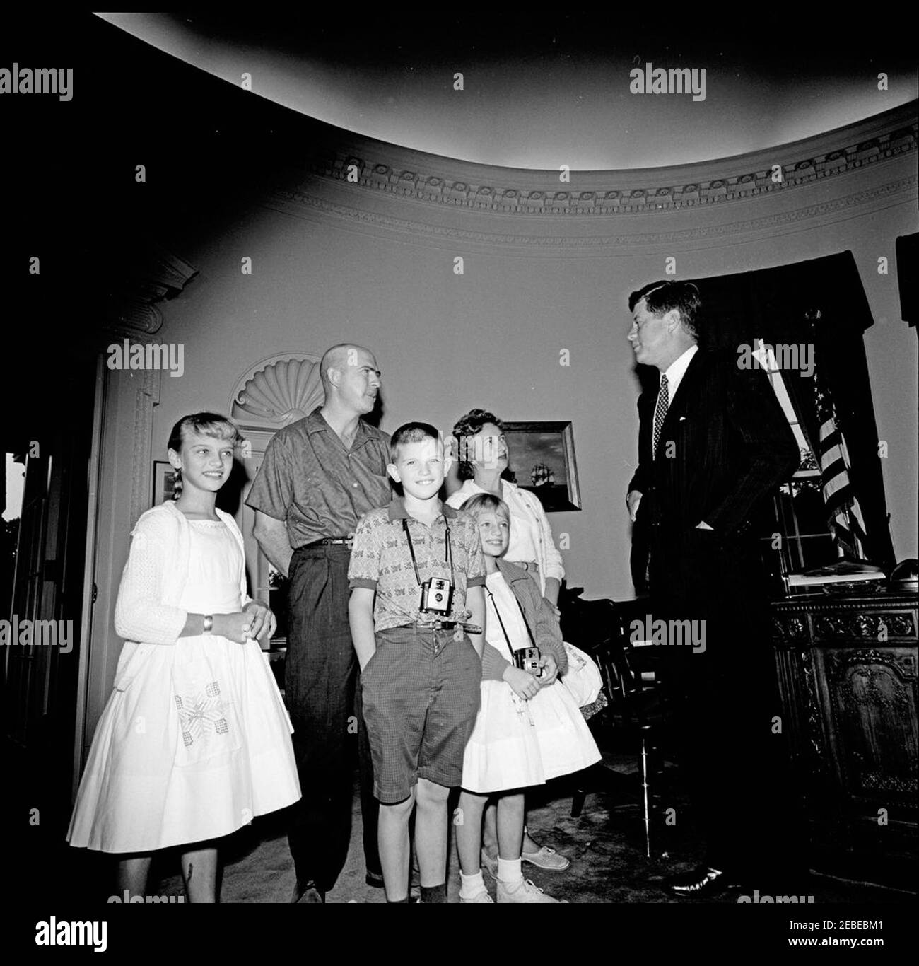 Visit of the One Millionth visitor to the White House in 1961, Mrs ...