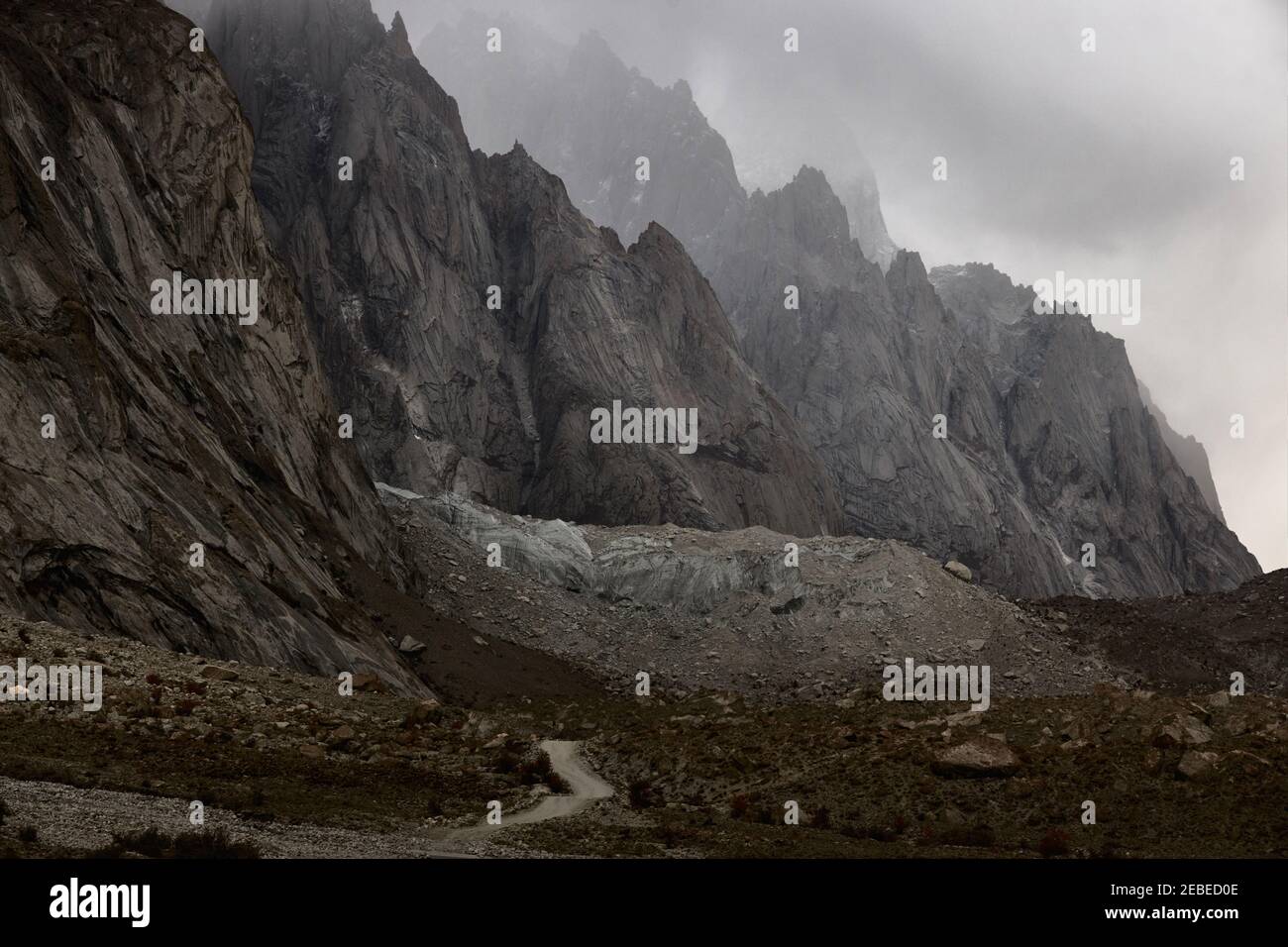 Siachin glacier hi-res stock photography and images - Alamy