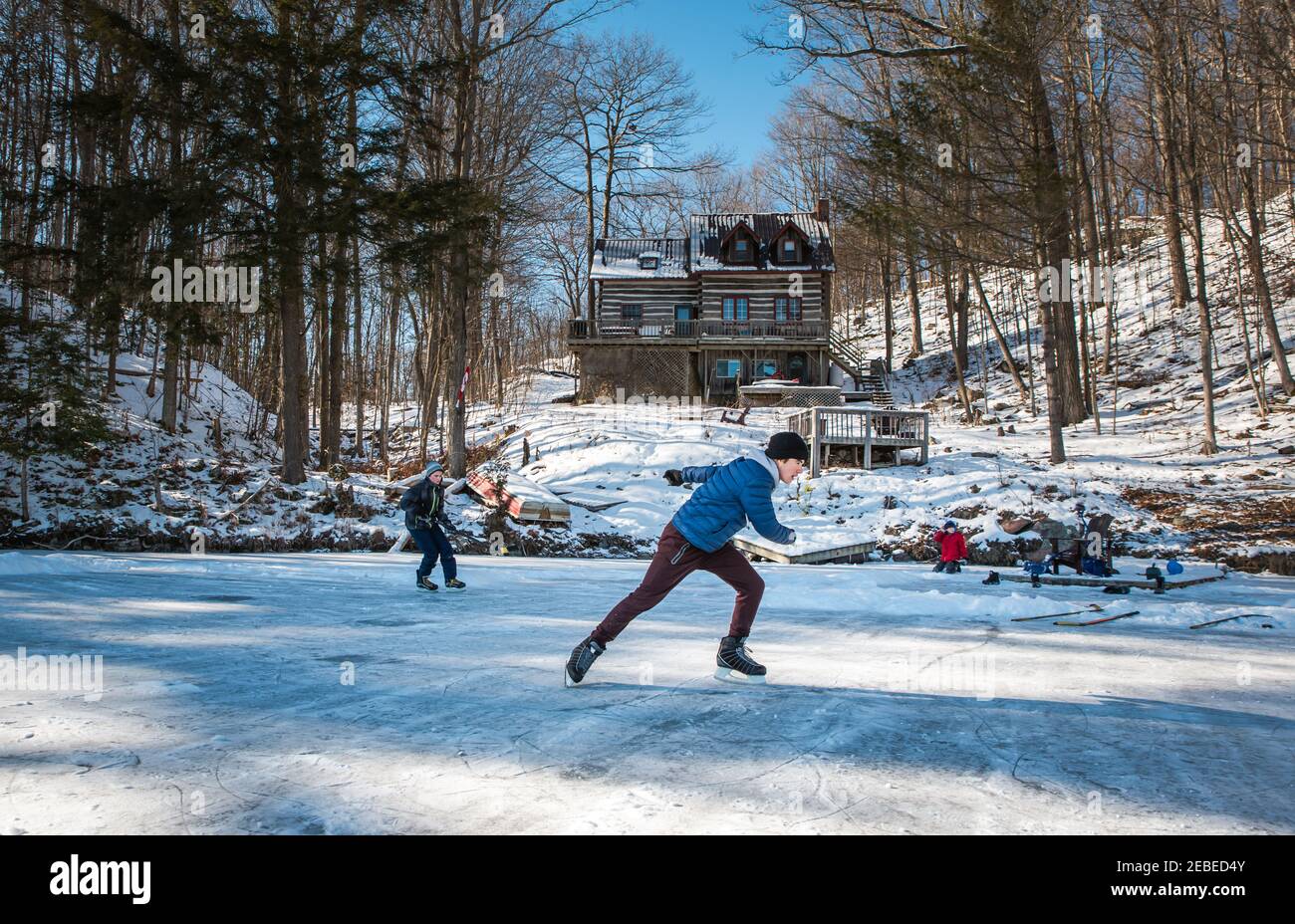 Skating pond rink hi-res stock photography and images - Alamy