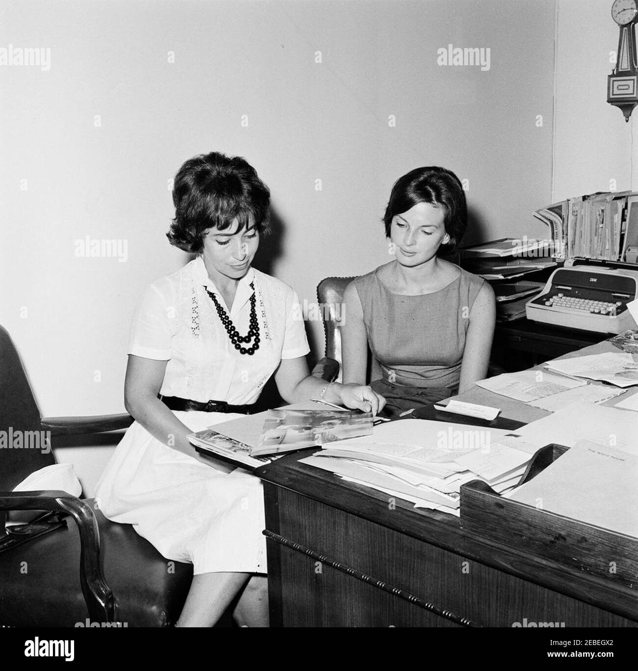First Ladyu0027s Press Secretary Pamela Turnure with a foreign ...