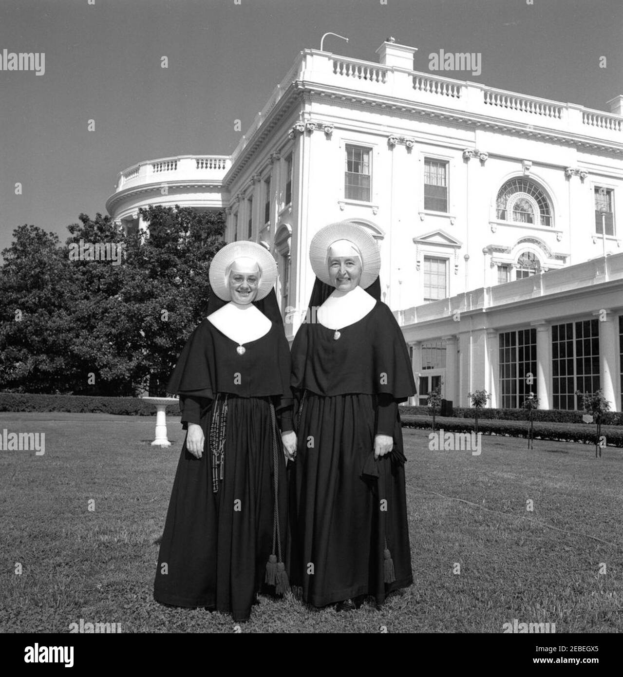 Sister Judith Claire and Sister Agnes Theresa visit White House (guests ...