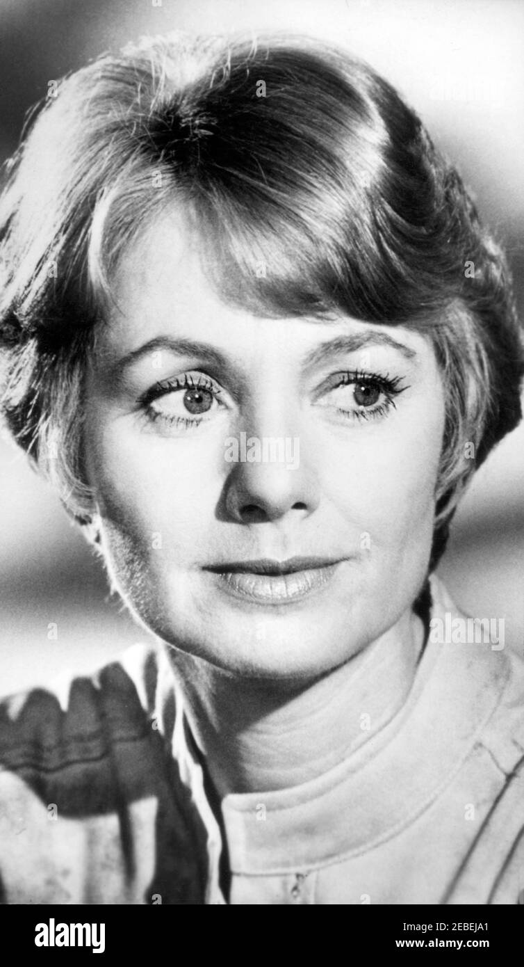 Shirley jones Black and White Stock Photos & Images - Alamy