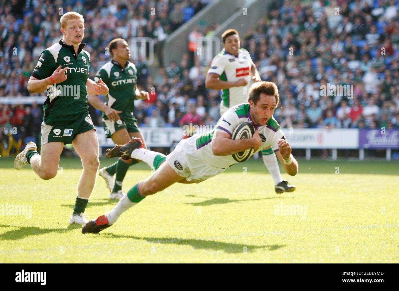 Rugby union guinness premiership london irish leeds carnegie madejski ...