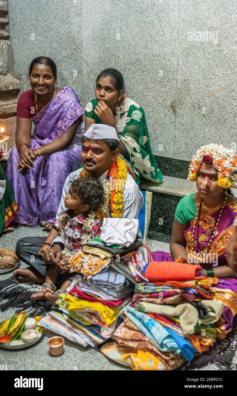 Mundan ceremony india hi-res stock photography and images - Alamy