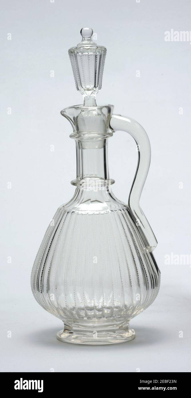 Pitcher with handle hi-res stock photography and images - Alamy