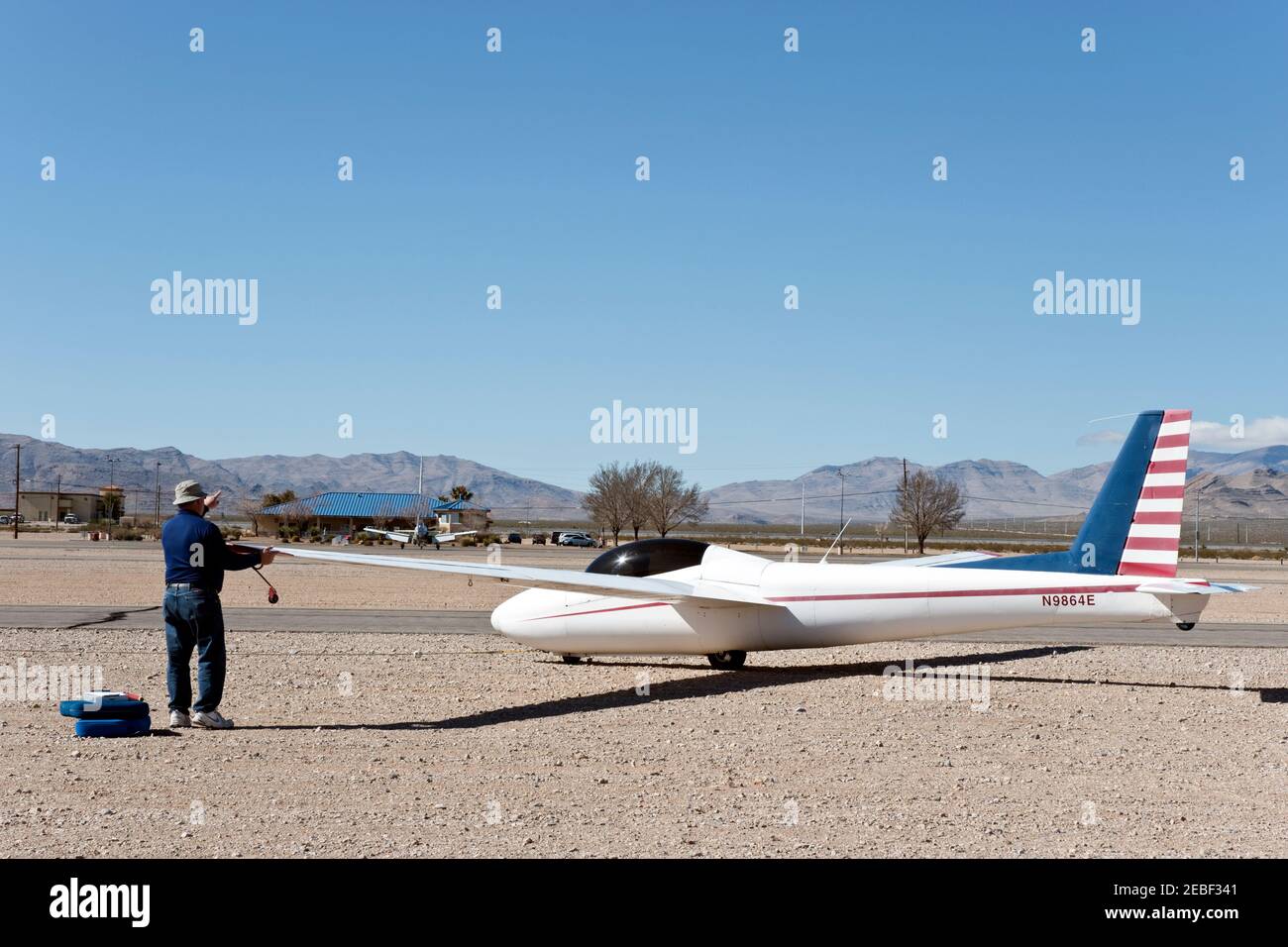 Gliders launch behind a tow plane at Jean Airport, Nevada, near Las ...