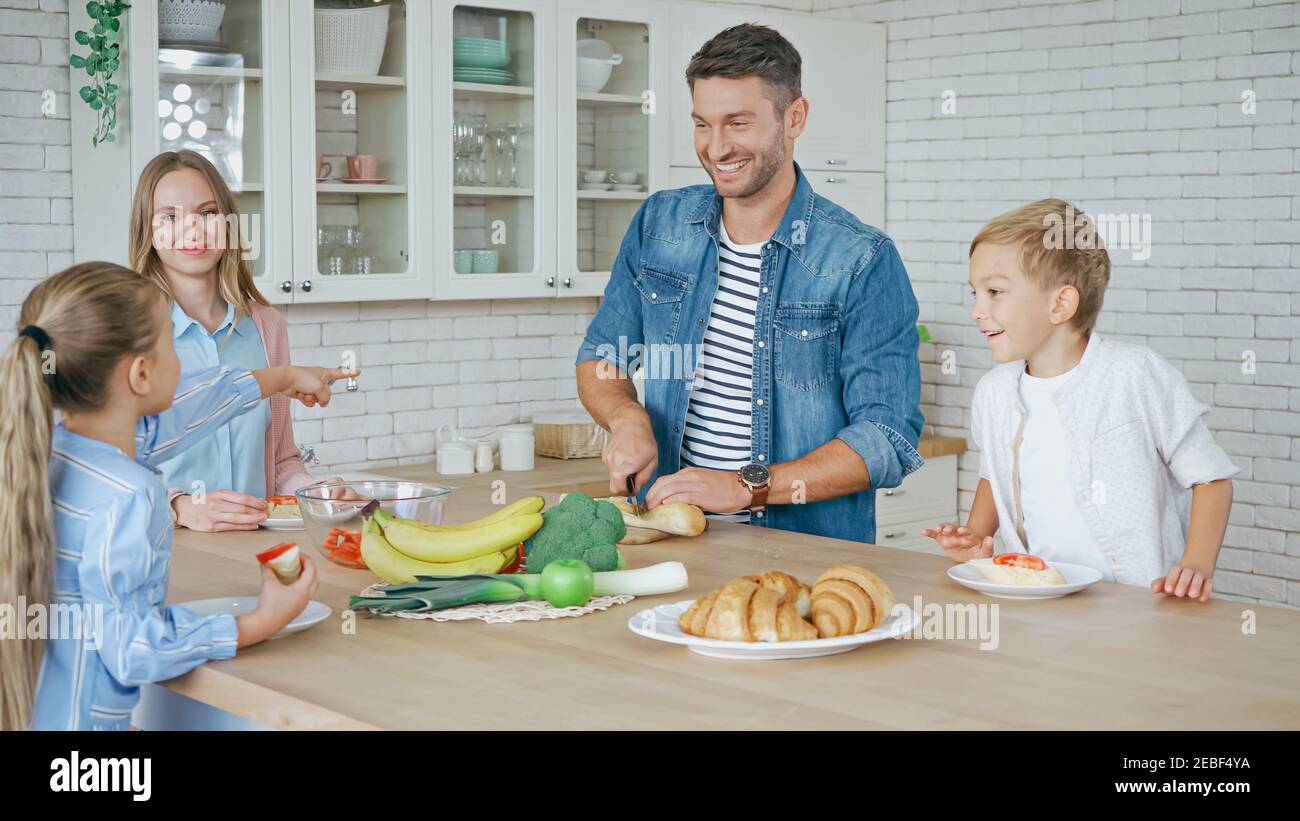 Finger food children hi-res stock photography and images - Alamy