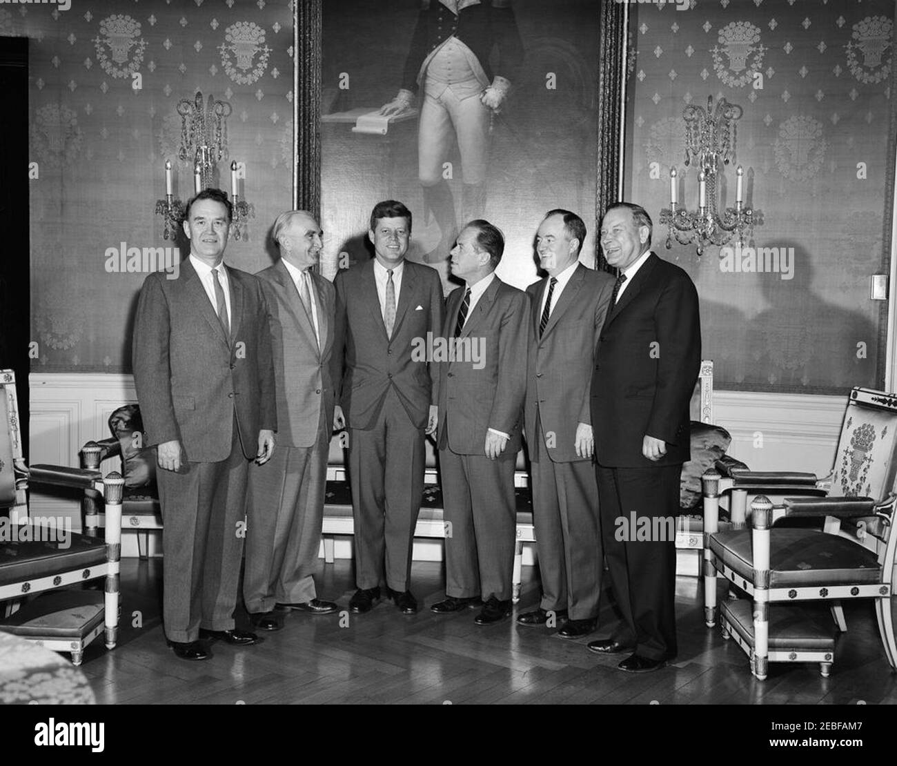 Roman senator Black and White Stock Photos & Images - Alamy