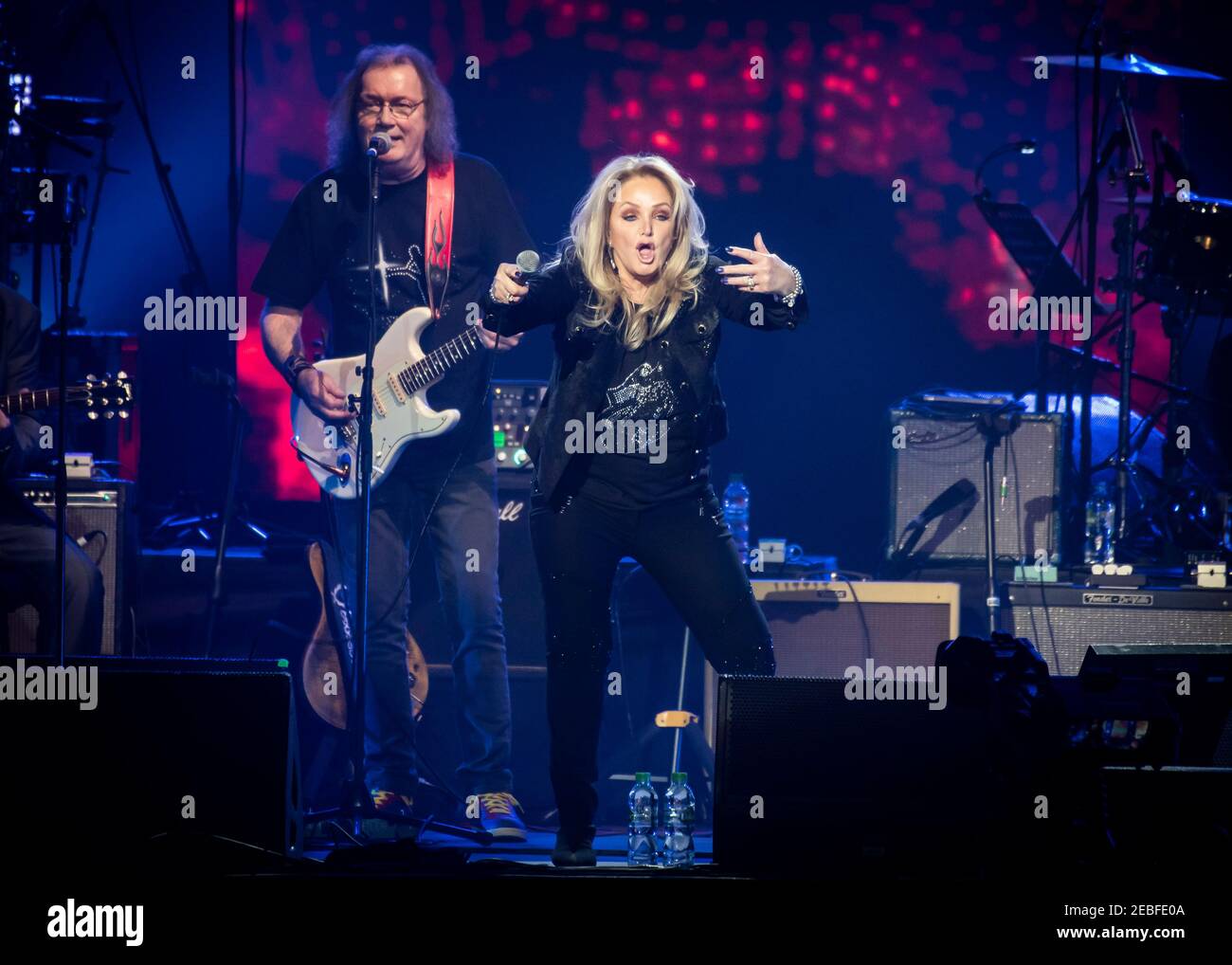 Bonnie Tyler High Resolution Stock Photography and Images - Alamy