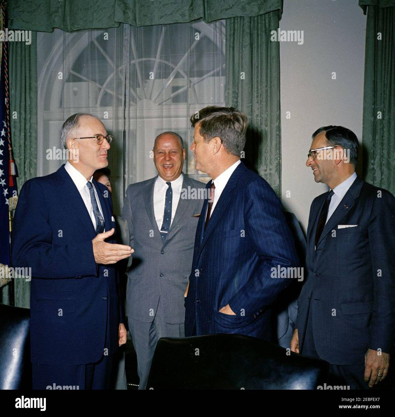 Visit of members of the Reserve Officers Association (ROA), 1:00PM ...