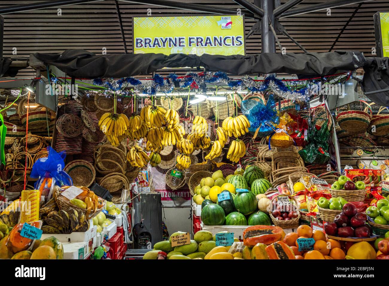 Philippines fruit market hi-res stock photography and images - Alamy