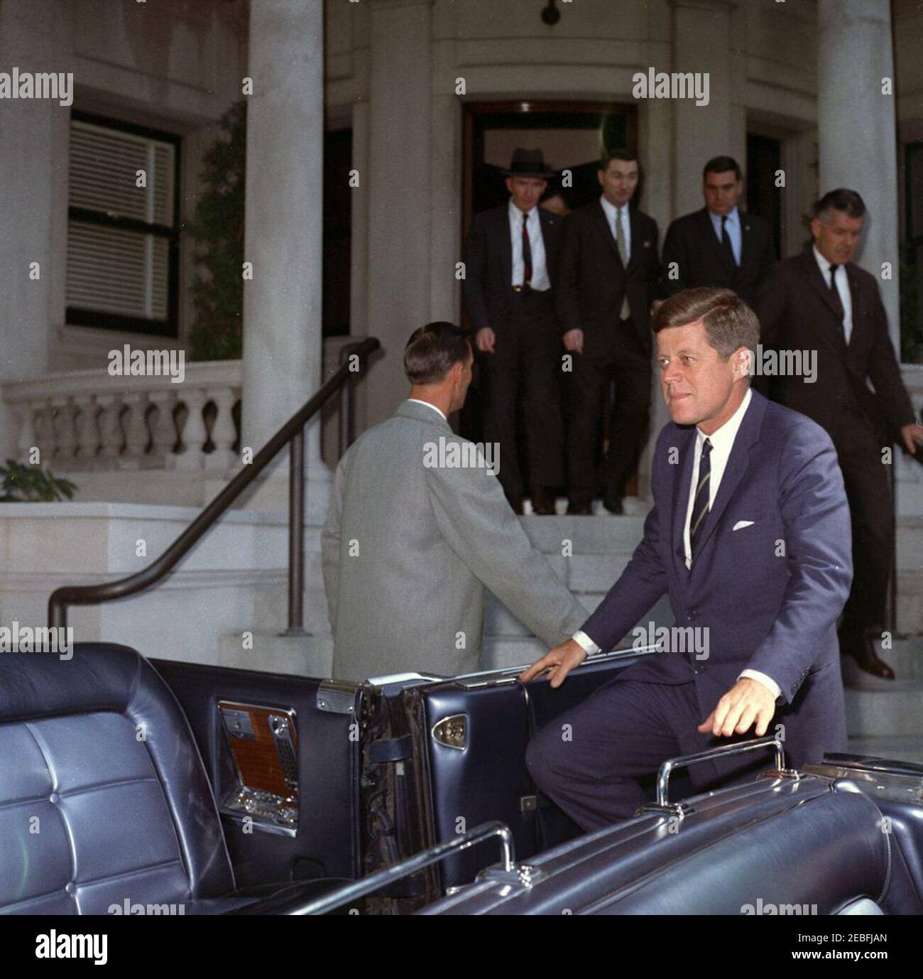 Car president white house agent hi-res stock photography and images - Alamy