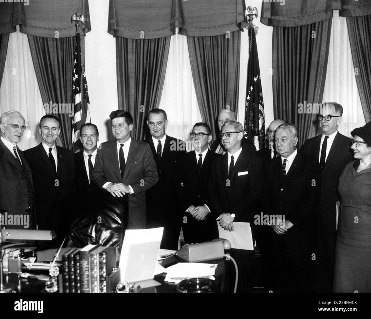 Senator thomas kuchel hi-res stock photography and images - Alamy