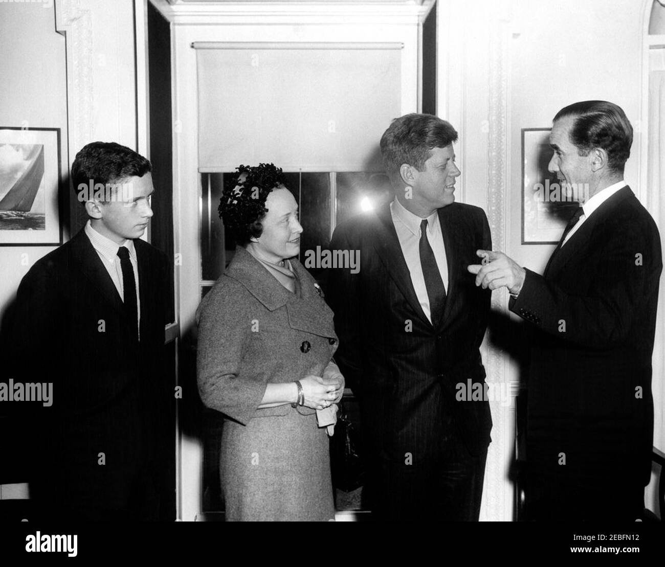 Murrow kennedy hi-res stock photography and images - Alamy