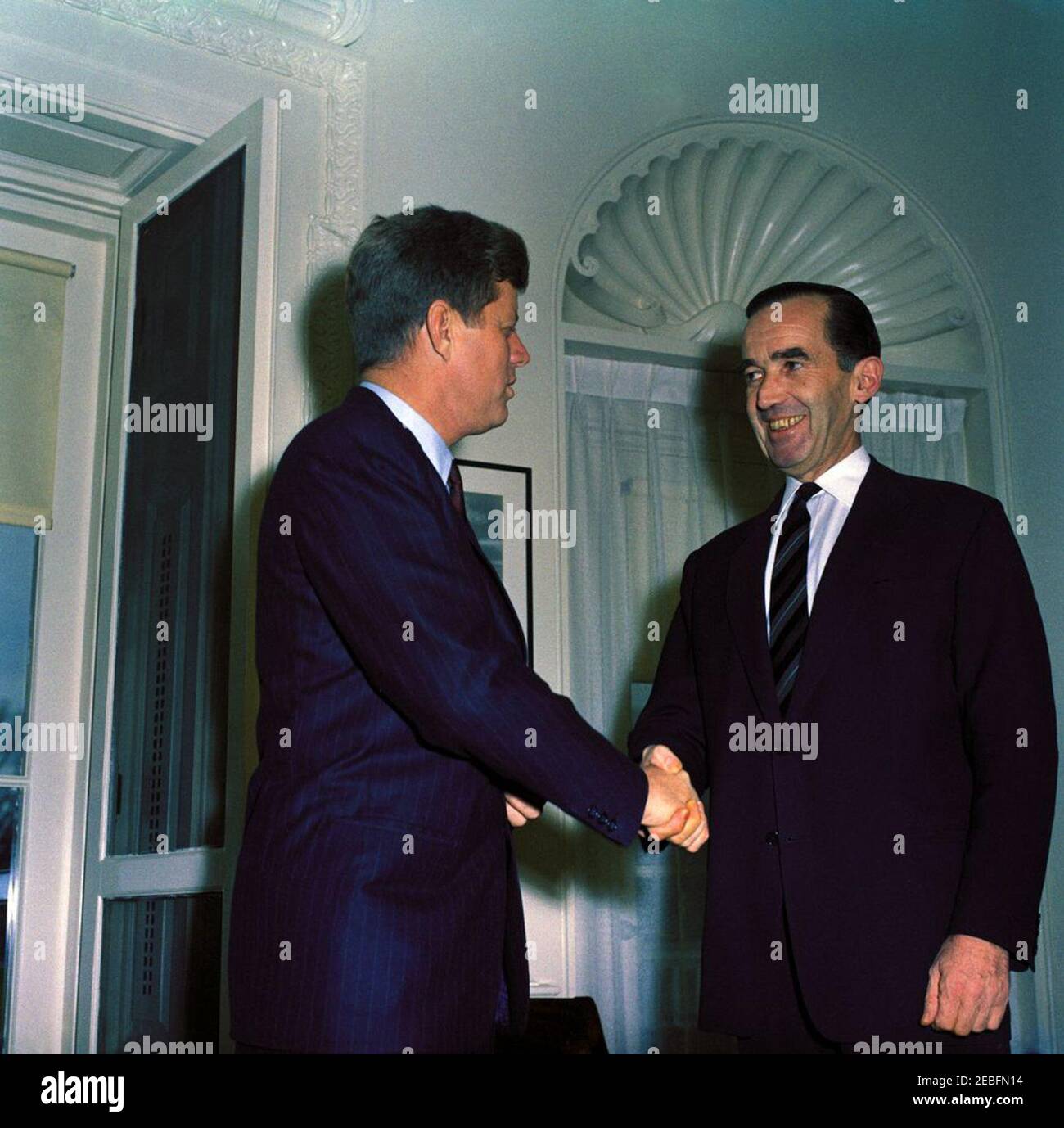 Murrow kennedy hi-res stock photography and images - Alamy