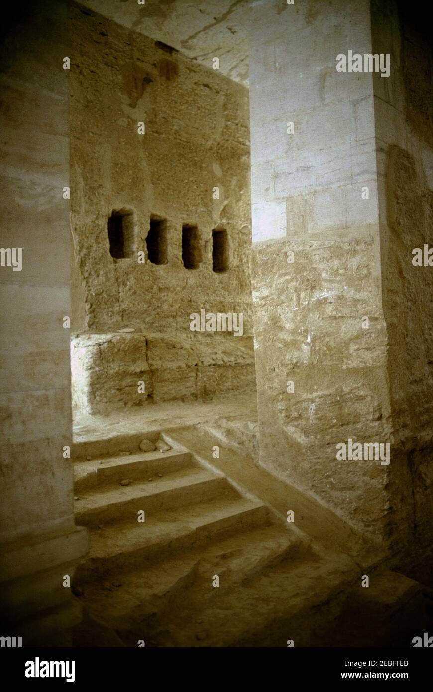 Egypt tomb interior hi-res stock photography and images - Alamy