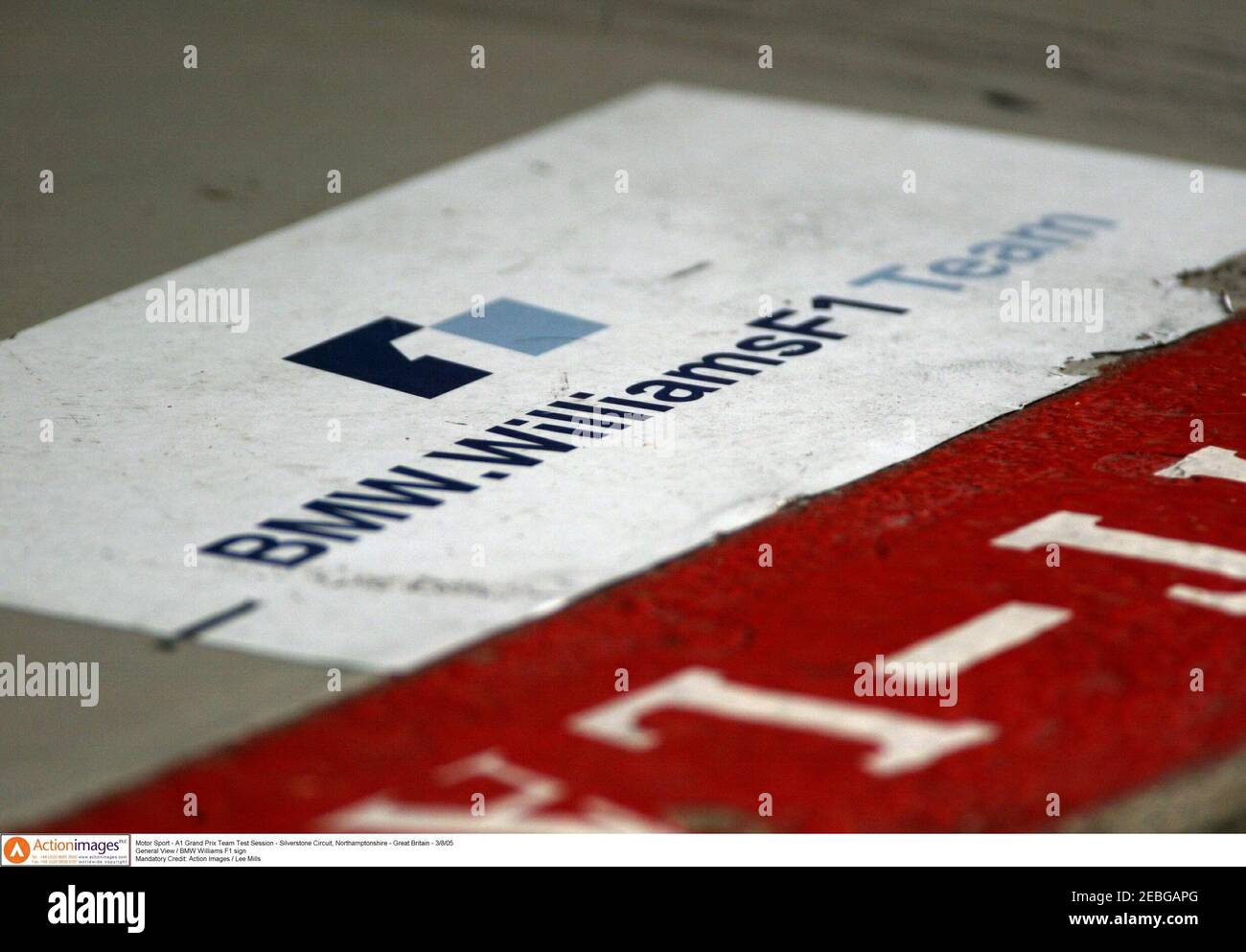 Silverstone circuit sign hi-res stock photography and images - Alamy