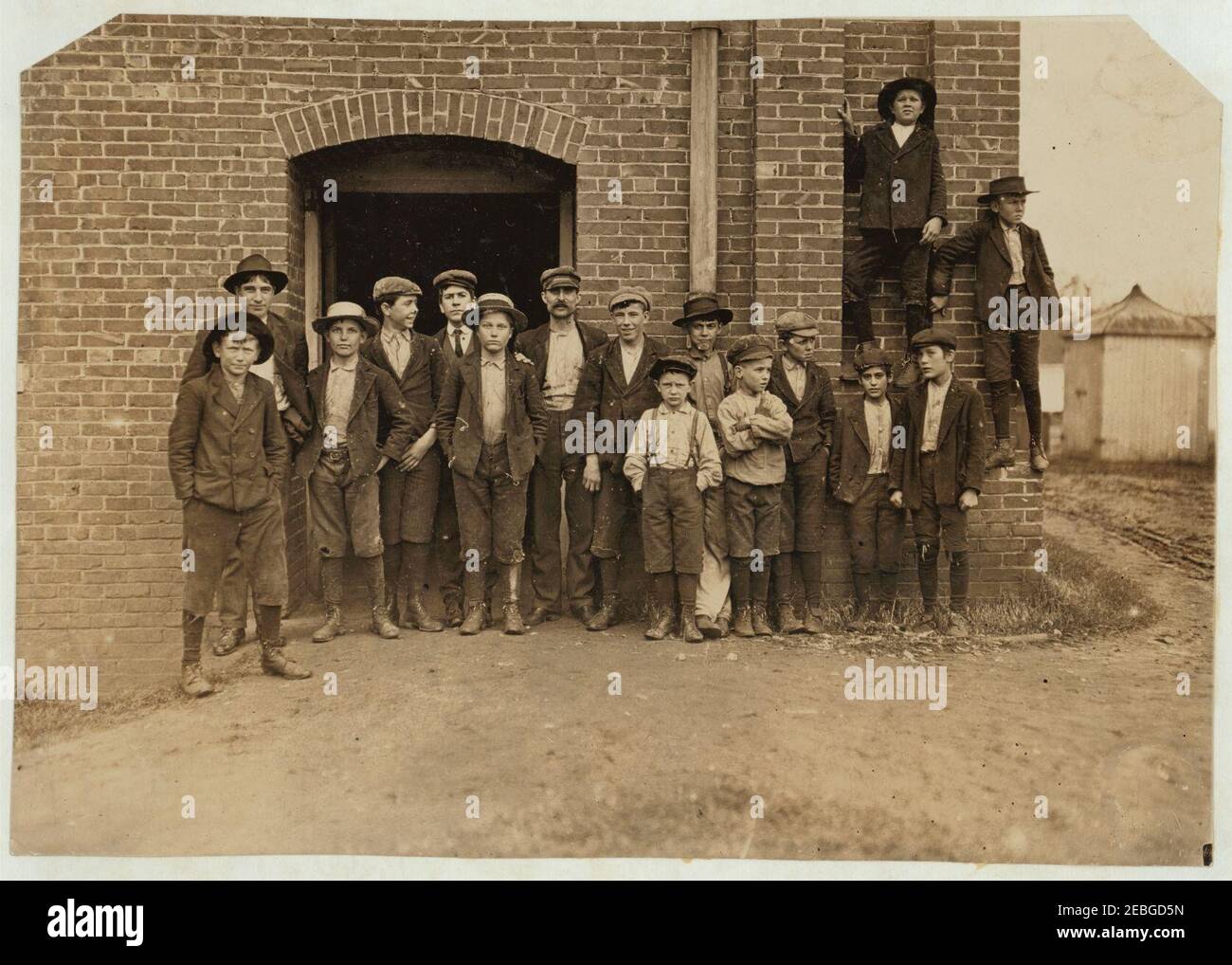 Noon hour, King Mfg. Co., Augusta, Ga. See photos 500 to 509 Stock ...