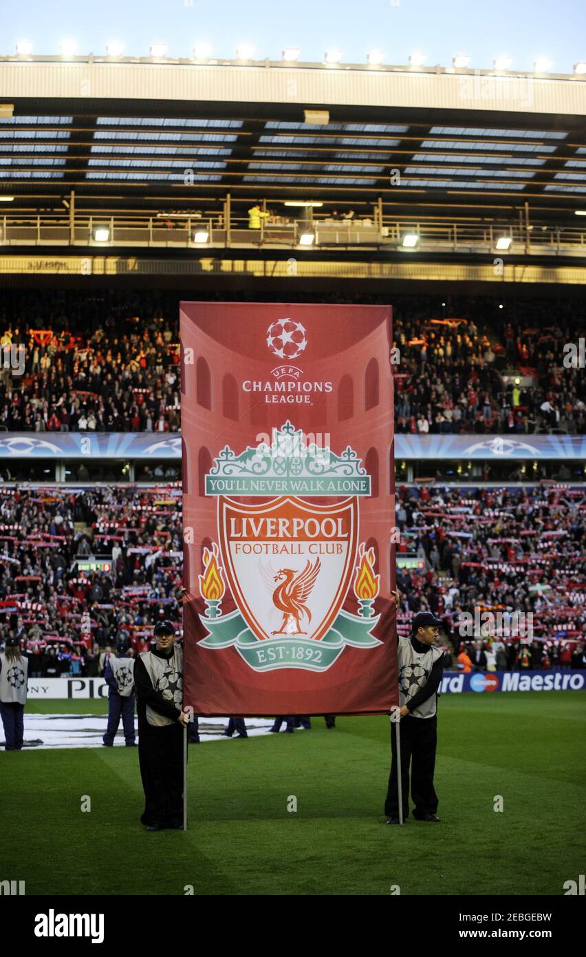 Uefa champions league liverpool crest hi-res stock photography and ...