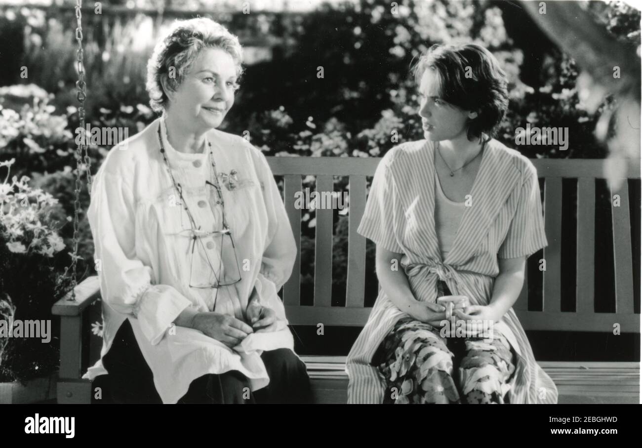 Los Angeles.CA.USA. Jean Simmons and Winona Ryder in (C)Universal film ...