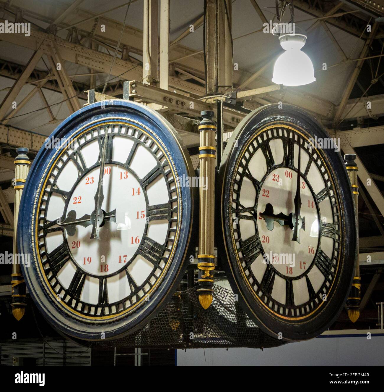 Clocks At Waterloo Railway Station, London, UK Stock Photo - Alamy