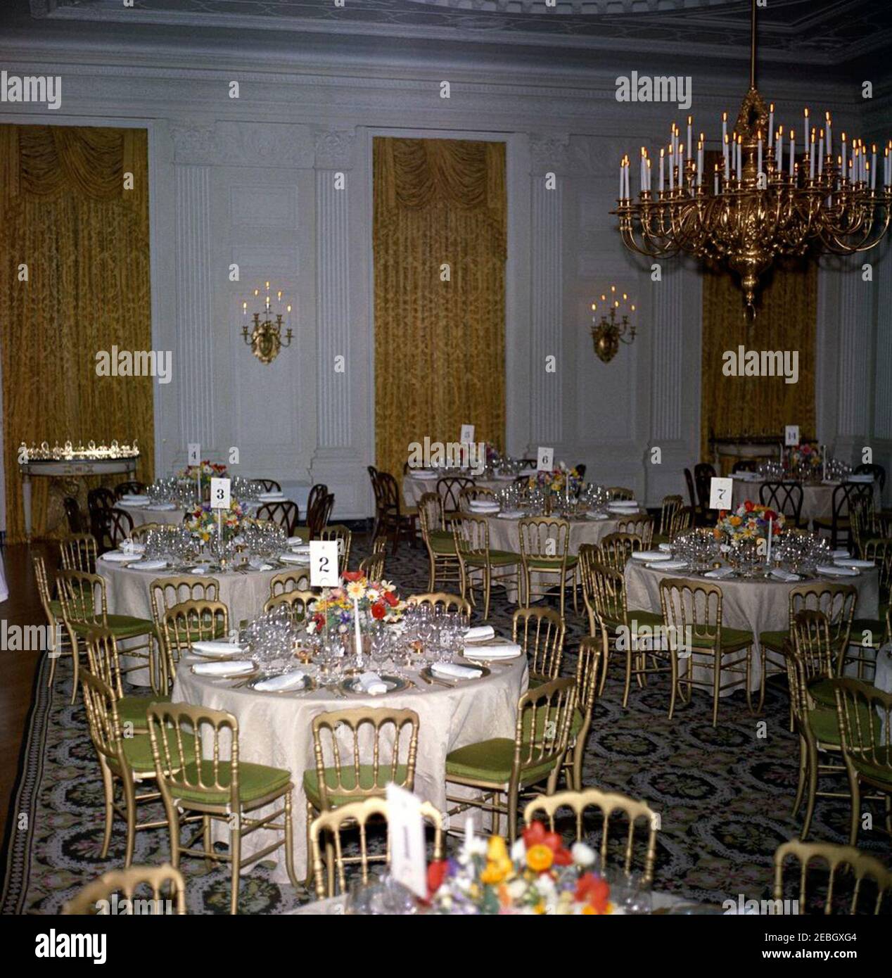 Dinner in honor of nobel prize winners hi-res stock photography and ...