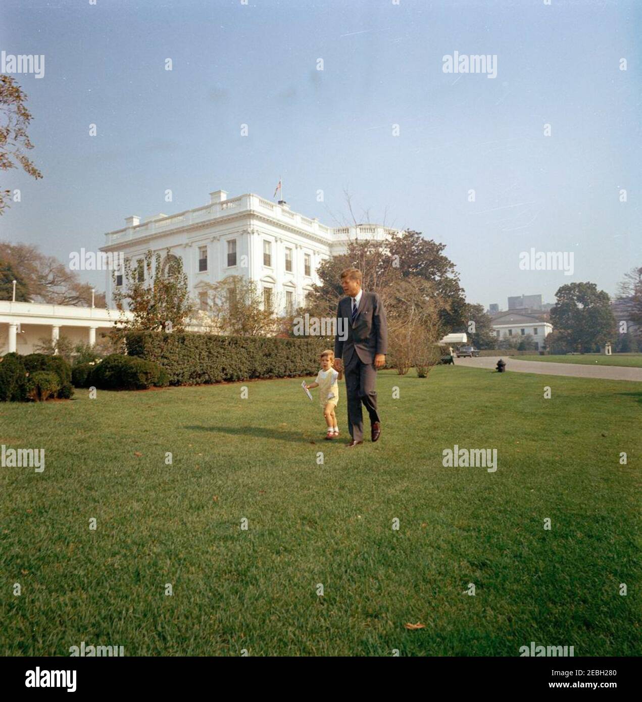 President Kennedy with John F. Kennedy, Jr. (JFK, Jr.), u0026 family ...