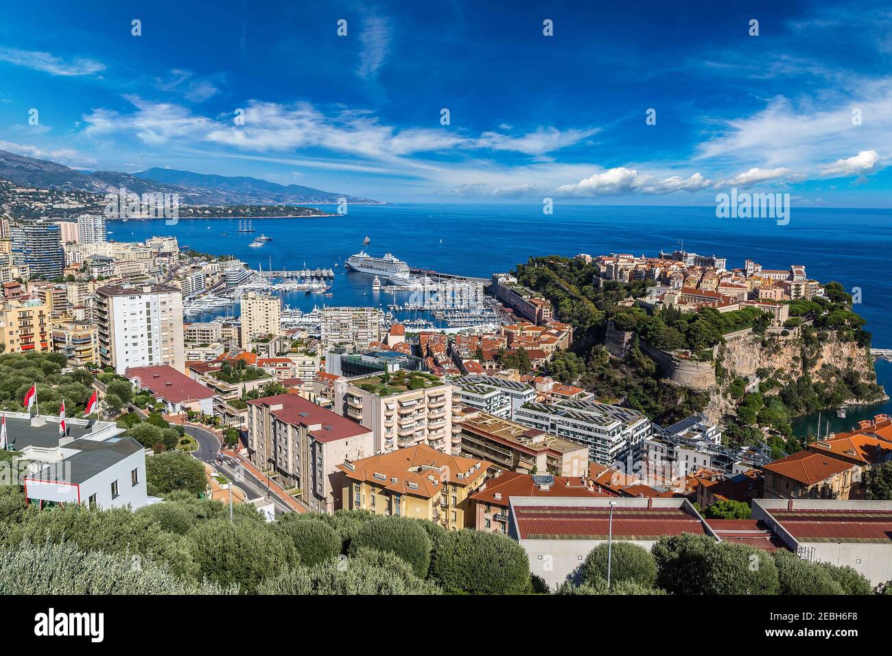 Panoramic view of prince's palace in Monte Carlo in a summer day ...