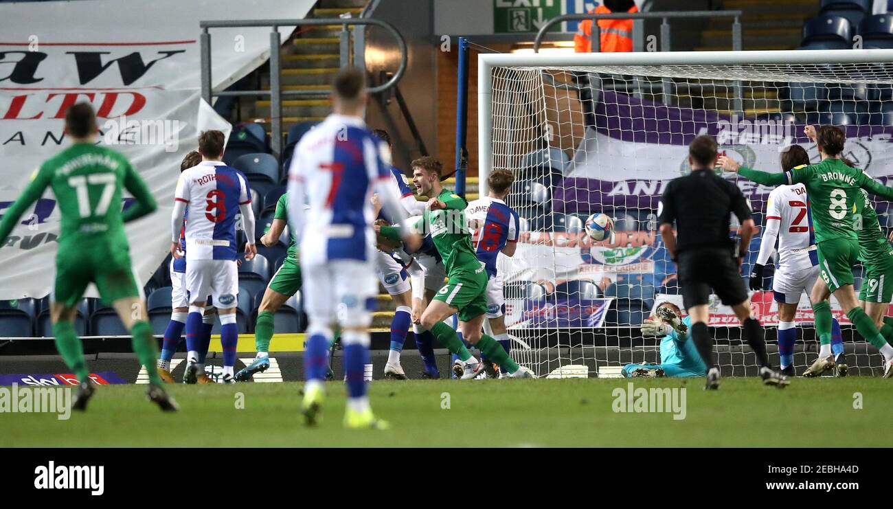 Preston North End's Liam Lindsay celebrates scoring their side's first ...