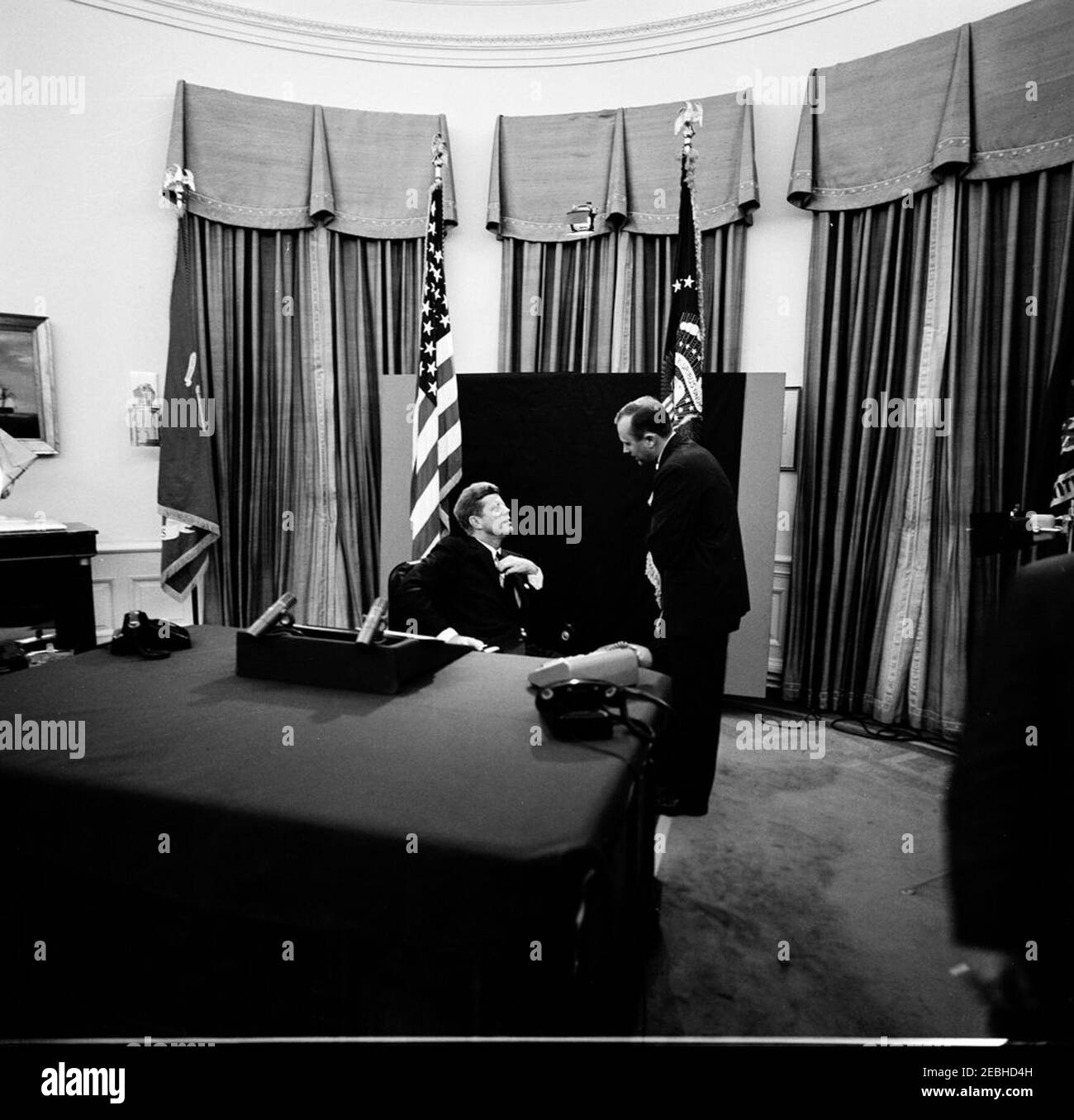 Test ban treaty kennedy hi-res stock photography and images - Alamy