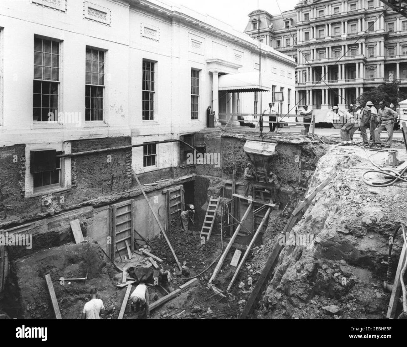 Construction work at the White House. View of construction work in ...