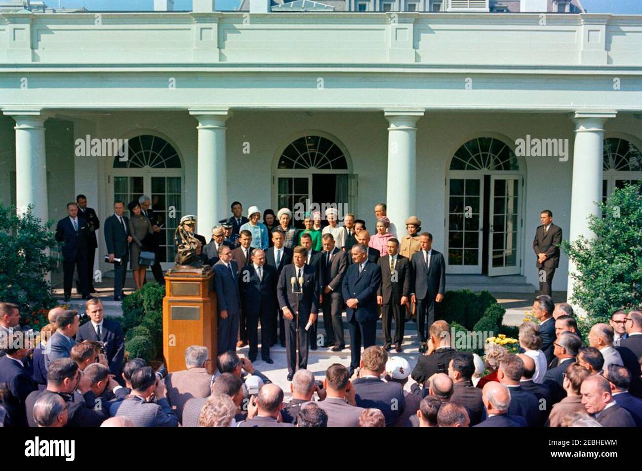 Presentation of the 1962 Collier Trophy to astronauts Lt. Cdr. M. Scott ...