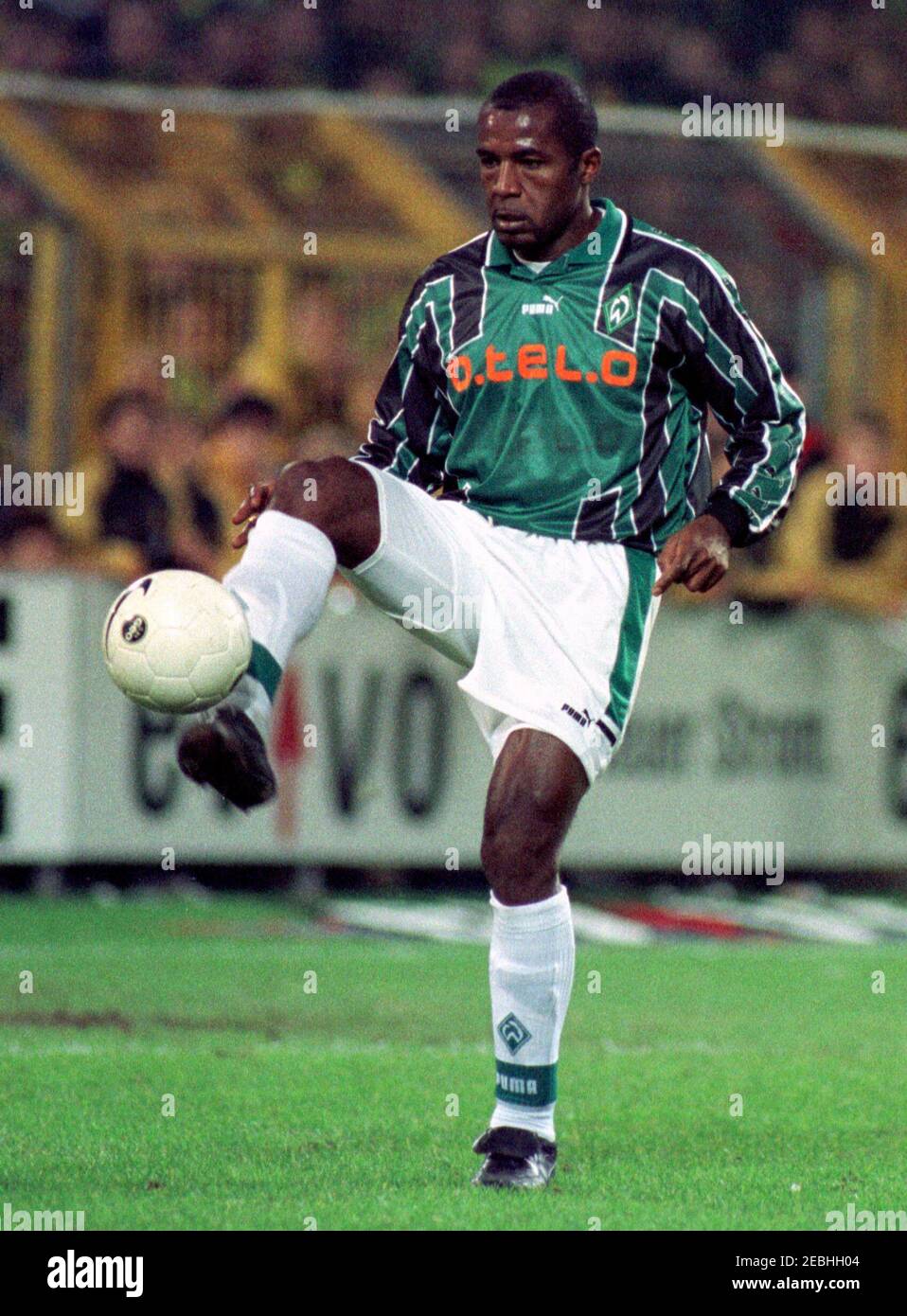 24 10 1999 hi-res stock photography and images - Alamy